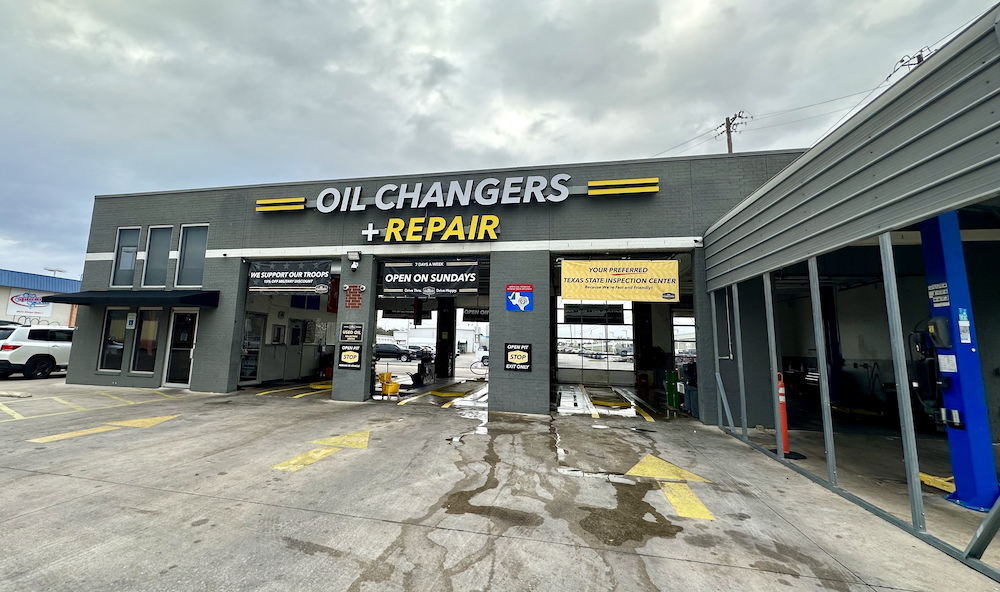 Oil Change & Auto Repair in Austin TX - Oil Changers + Repair - Arboretium